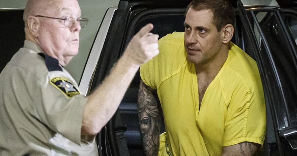 Inside The Manhunt For An Escaped Murder Suspect And Jailer